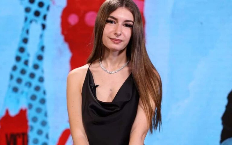 Elisa Esposito, tutto sull'Influencer: età, carriera, fidanzato e vita ...