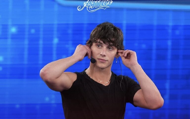 Samuele Segreto, ballerino di Amici: età, film, successi, fidanzata e ...